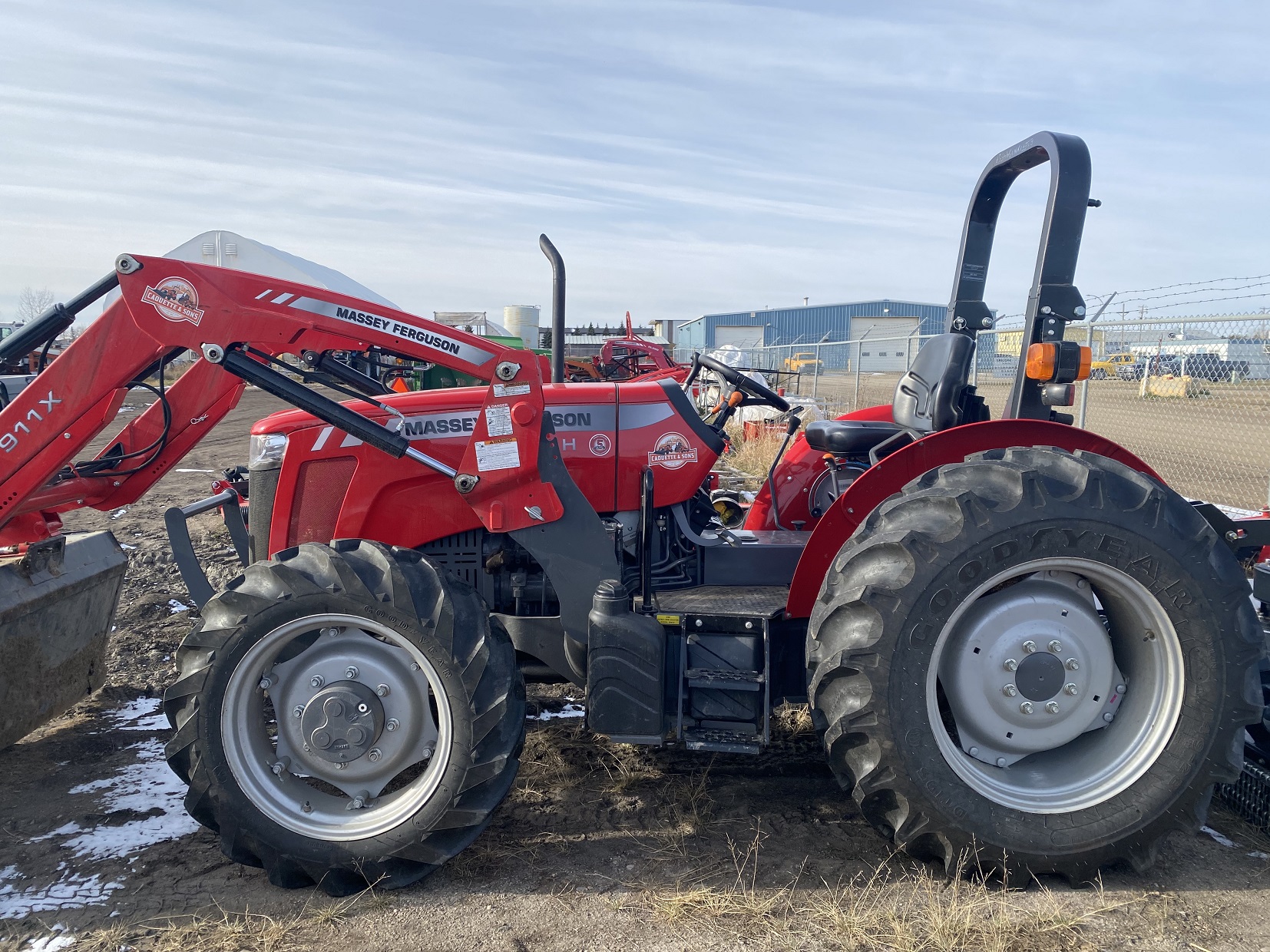 2022 Massey Ferguson 2606H Tractor for sale in St Paul, AB | IronSearch
