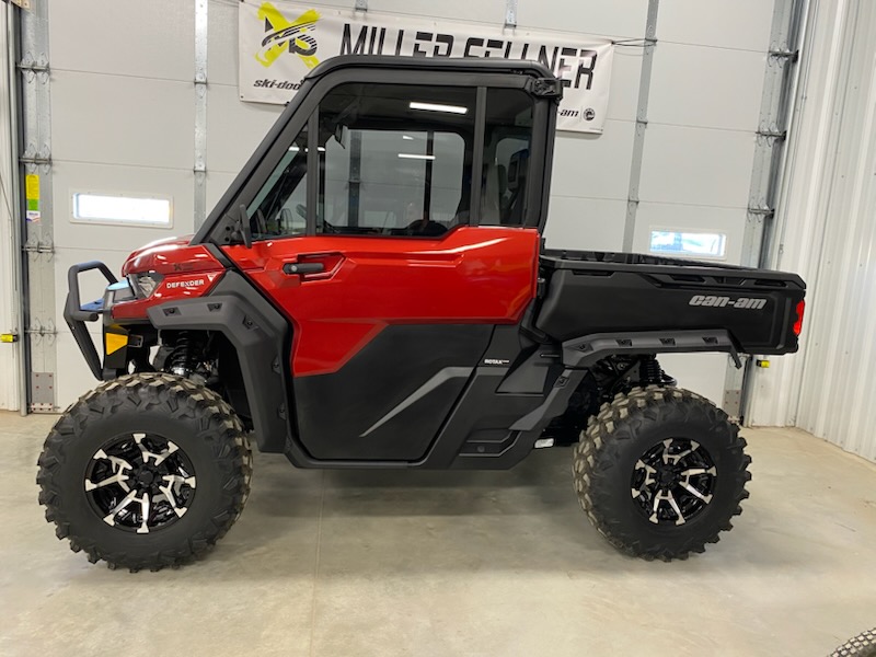 2025 Can-Am 2025 DEFENDER DPS CAB HD9 64"RED MIST SKU # 8USB Utility ...